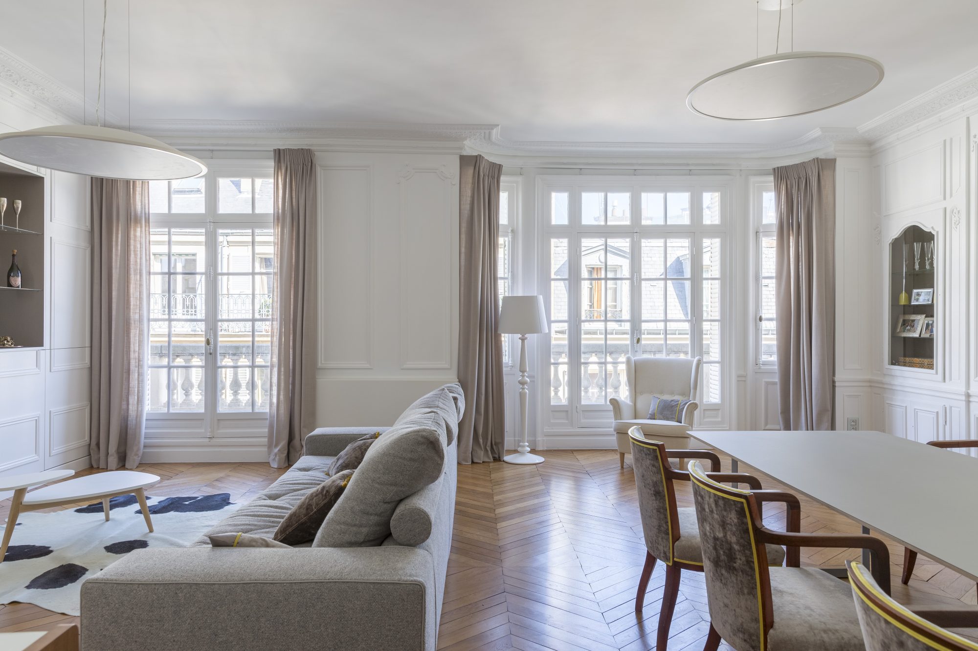 Etofea Rideaux sur mesure à Paris 75016, habillage d'un bowwindow.